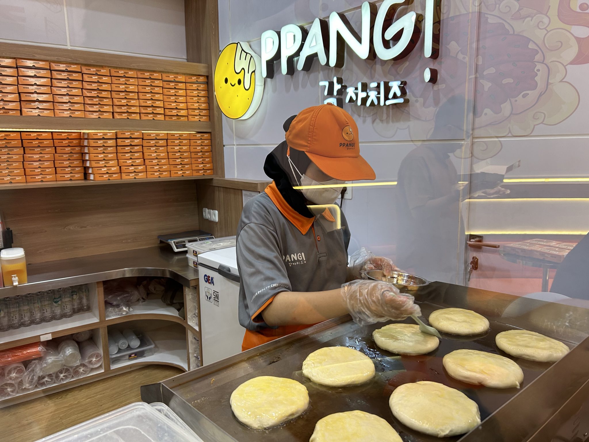 Korean Potato Cheese Bread ‘PPANG!’ Hadir di Cihampeals Walk Bandung ...