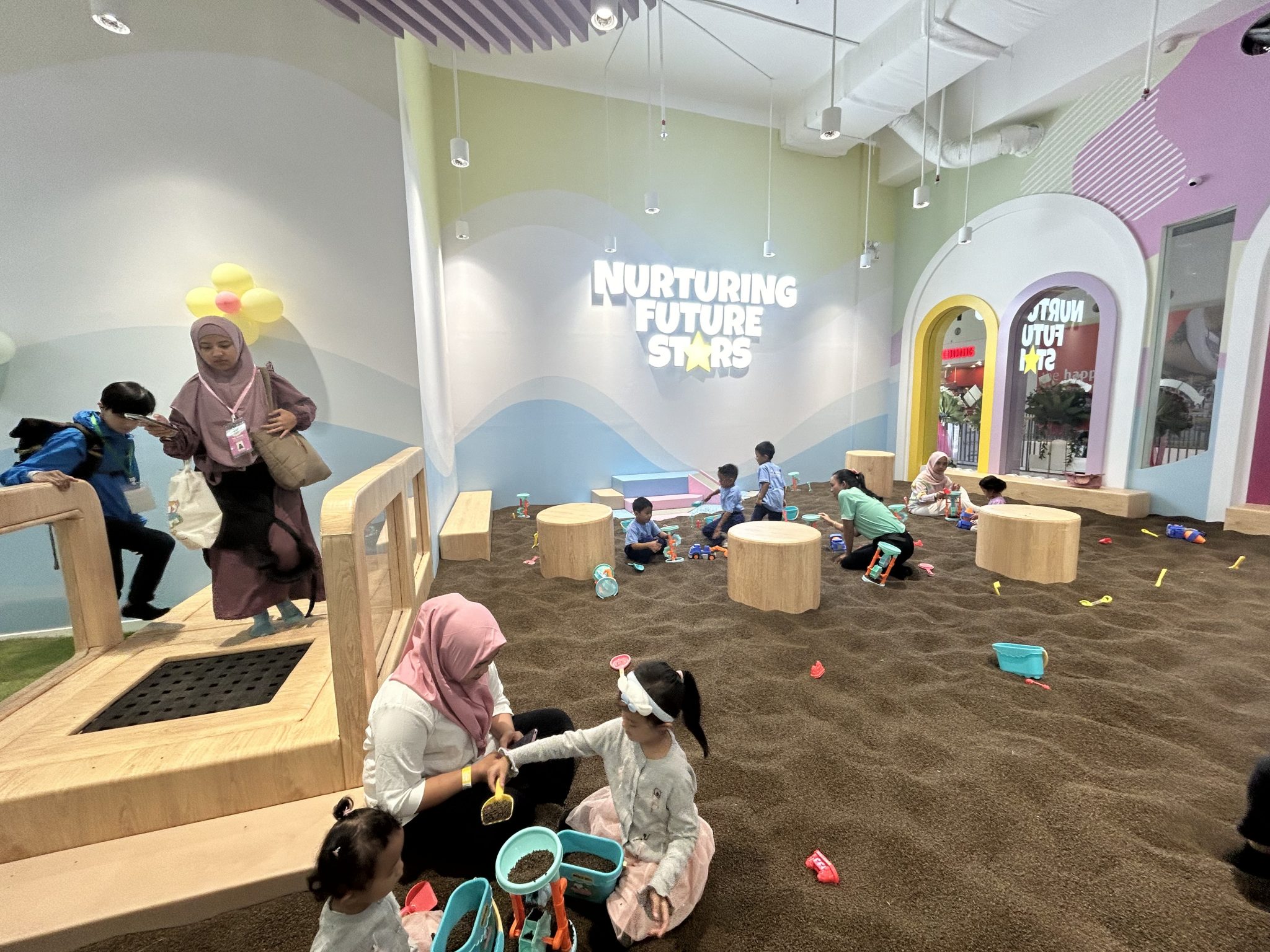 Surga Bermain Edukatif untuk Anak, Play 'N' Learn Summaba Resmi Dibuka ...