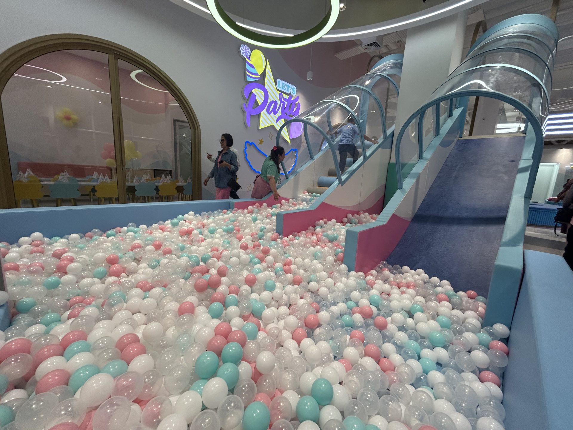 Surga Bermain Edukatif untuk Anak, Play 'N' Learn Summaba Resmi Dibuka ...